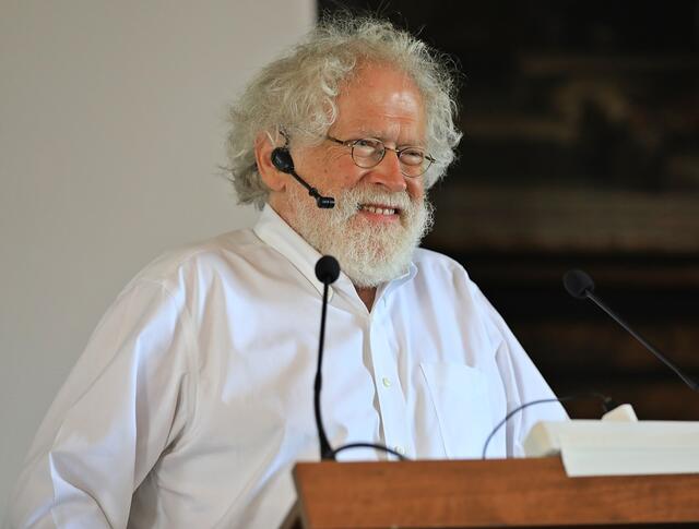 Eng mit Traunkirchen verbunden: Anton Zeilinger erhält Nobelpreis für ...