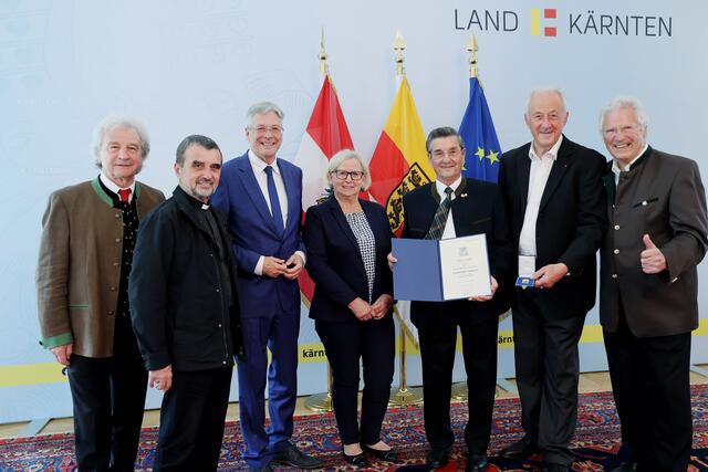 Musik, ÖGB, Tierschutz & mehr: Wichtige Persönlichkeiten ausgezeichnet ...