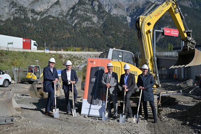 Größte Elektortankstelle Tirols: CYTA auf dem Weg zur CO2-Neutralität ...