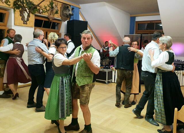 Schwarzenbach: Jägerball - Pielachtal