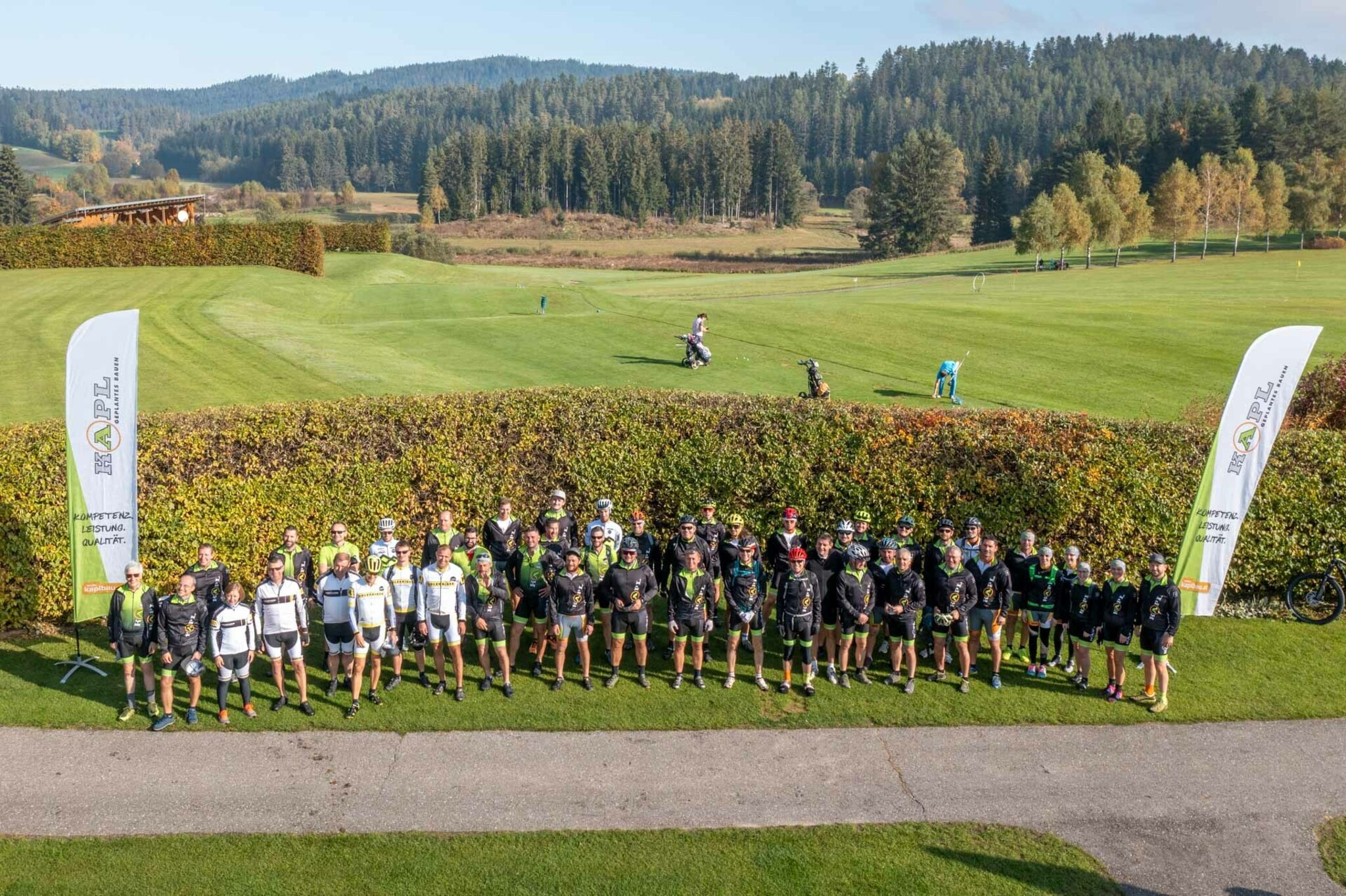 Mehr als 60 Teilnehmer: Kapl Rad-Event bei traumhaftem Herbstwetter ...