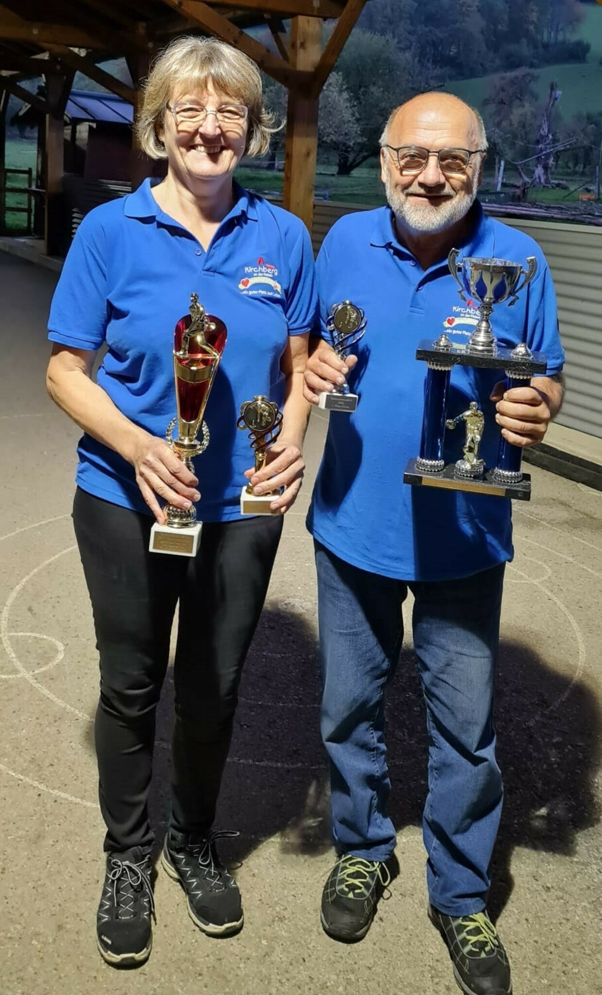 Vereinsmeisterschaft des ESV-Schwerbach: Familie Schefbeck triumphiert ...