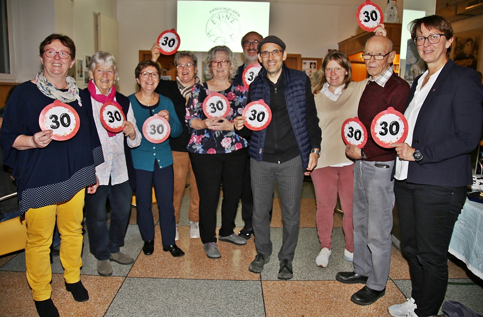 Benefiz-Veranstaltung: Aktionsgruppe „Eine Welt“ Ebensee feierte 30 ...