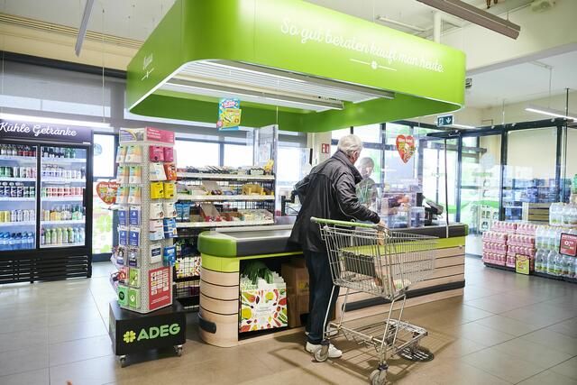 Donaustadt: Der neue Adeg Markt von Sani Kostadinović hat eröffnet ...