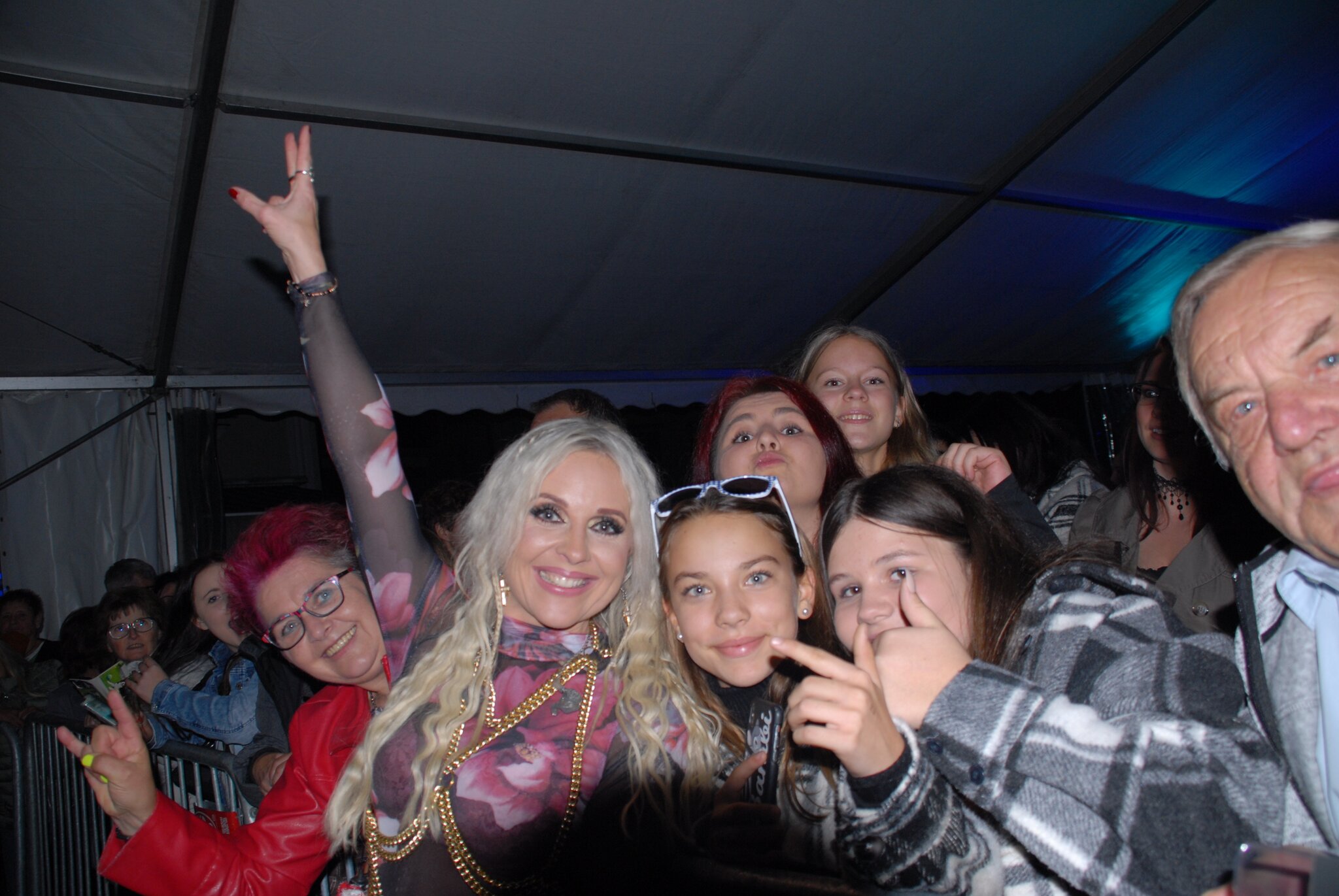 Sinabelkirchen: Schlagerstar " Hannah " gastierte bei 22 Jahre Cafe Vis ...