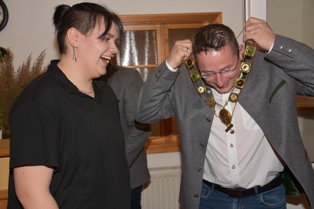 Teilnehmerrekord bei den Schützen: Victoria Lindner und Roland Raab ...