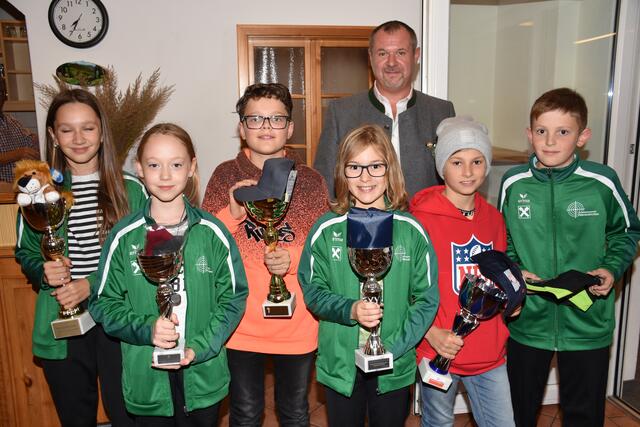 Teilnehmerrekord bei den Schützen: Victoria Lindner und Roland Raab ...