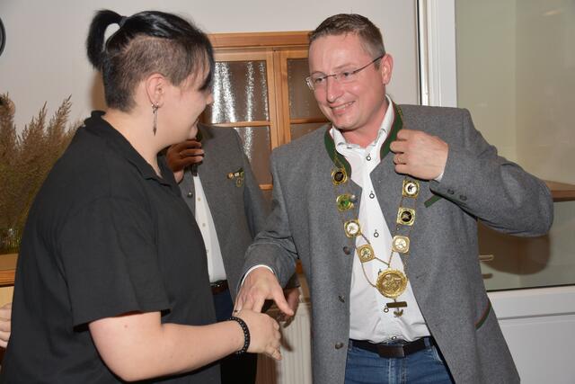 Teilnehmerrekord bei den Schützen: Victoria Lindner und Roland Raab ...