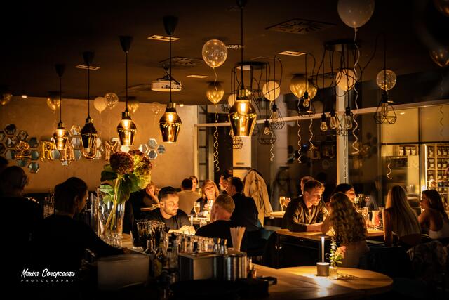 Bildergalerie: Lokal 2Raum lud zur exklusiven Geburtstagsparty - Linz