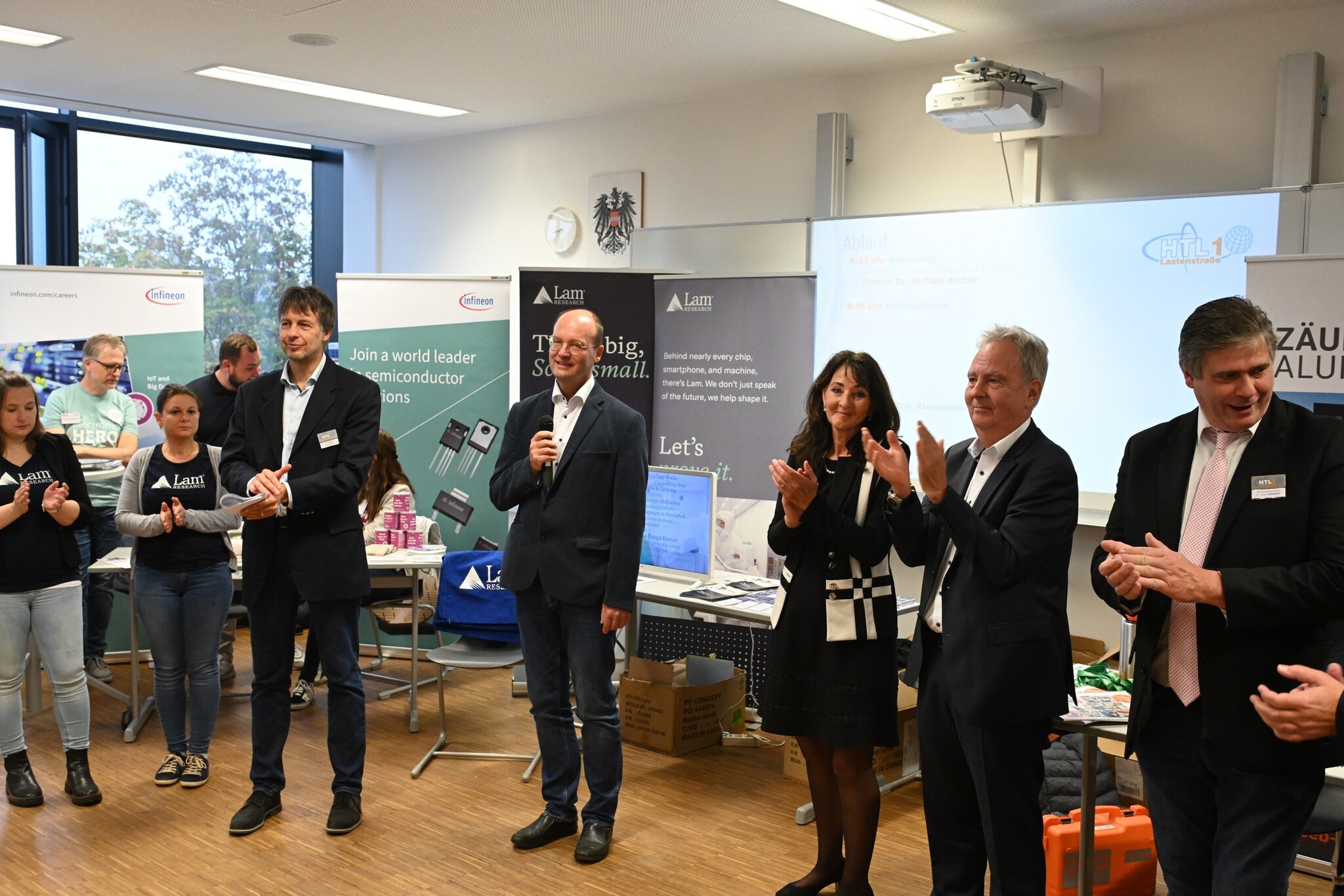 Firmentag HTL Lastenstraße: Schüler treffen auf Vertreter der ...