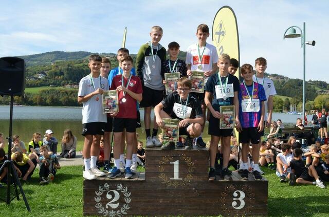 BG/BRG Weiz: Top-Ergebnisse erzielt beim Herbstlauf am Stubenbergsee - Weiz