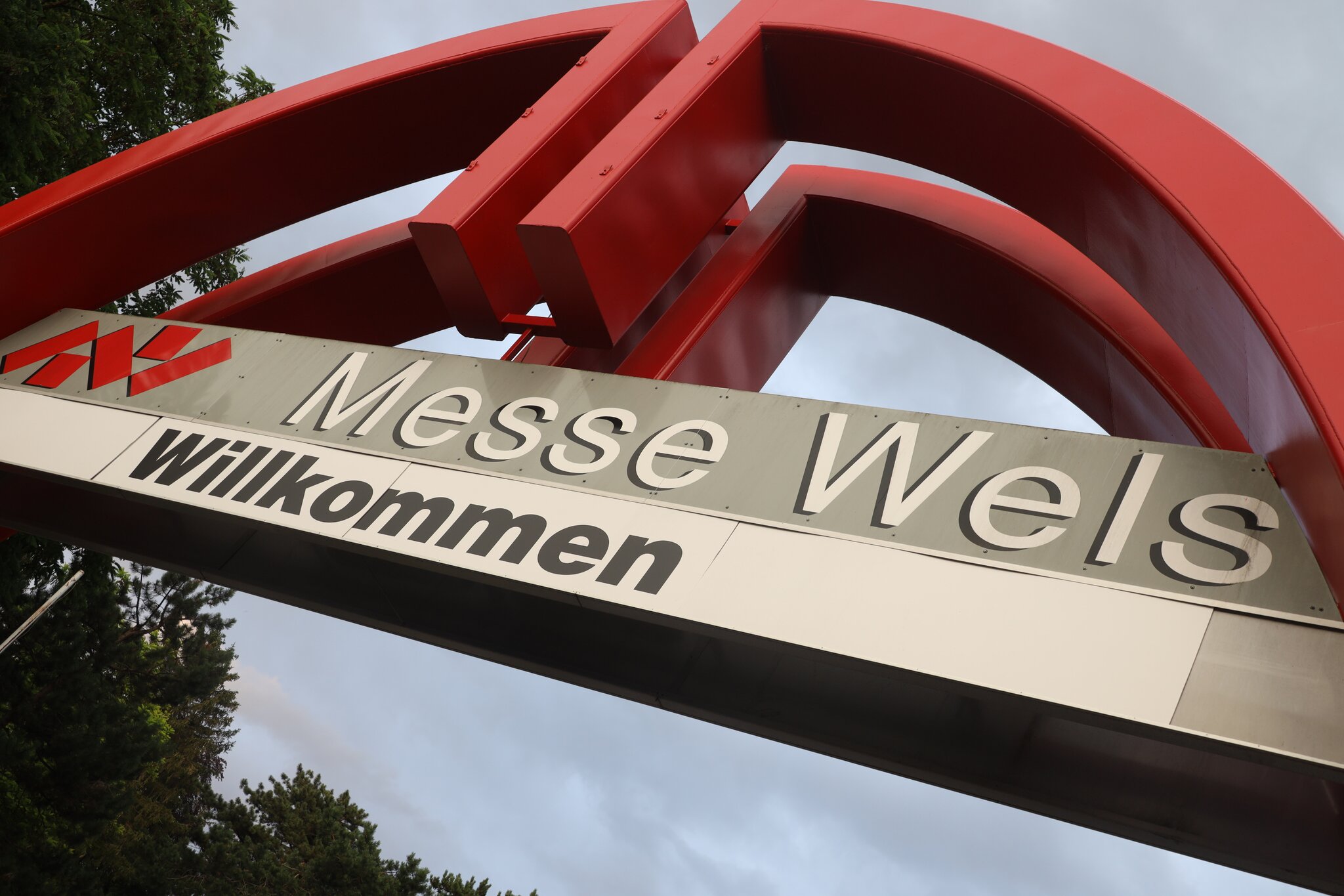 WK begrüßt Investitionszusage: Neue Messehalle für Wels - Wels & Wels Land