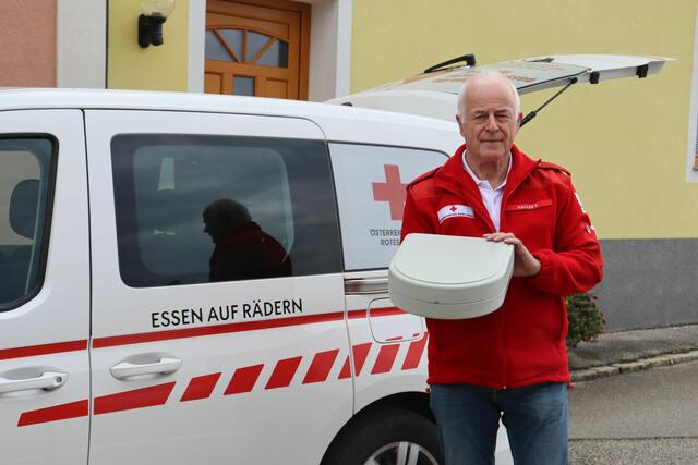 Rotes Kreuz: Grein: Ehrenamtlich engagiert bei "Essen auf Rädern" - Perg