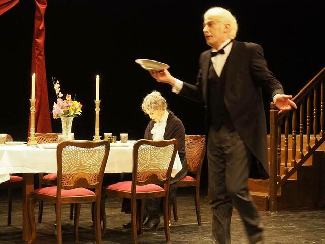 nach 2 Jahren -"Dinner for One" wieder in Graz: Endlich nach 2 Jahren -"Dinner for One" wieder ...