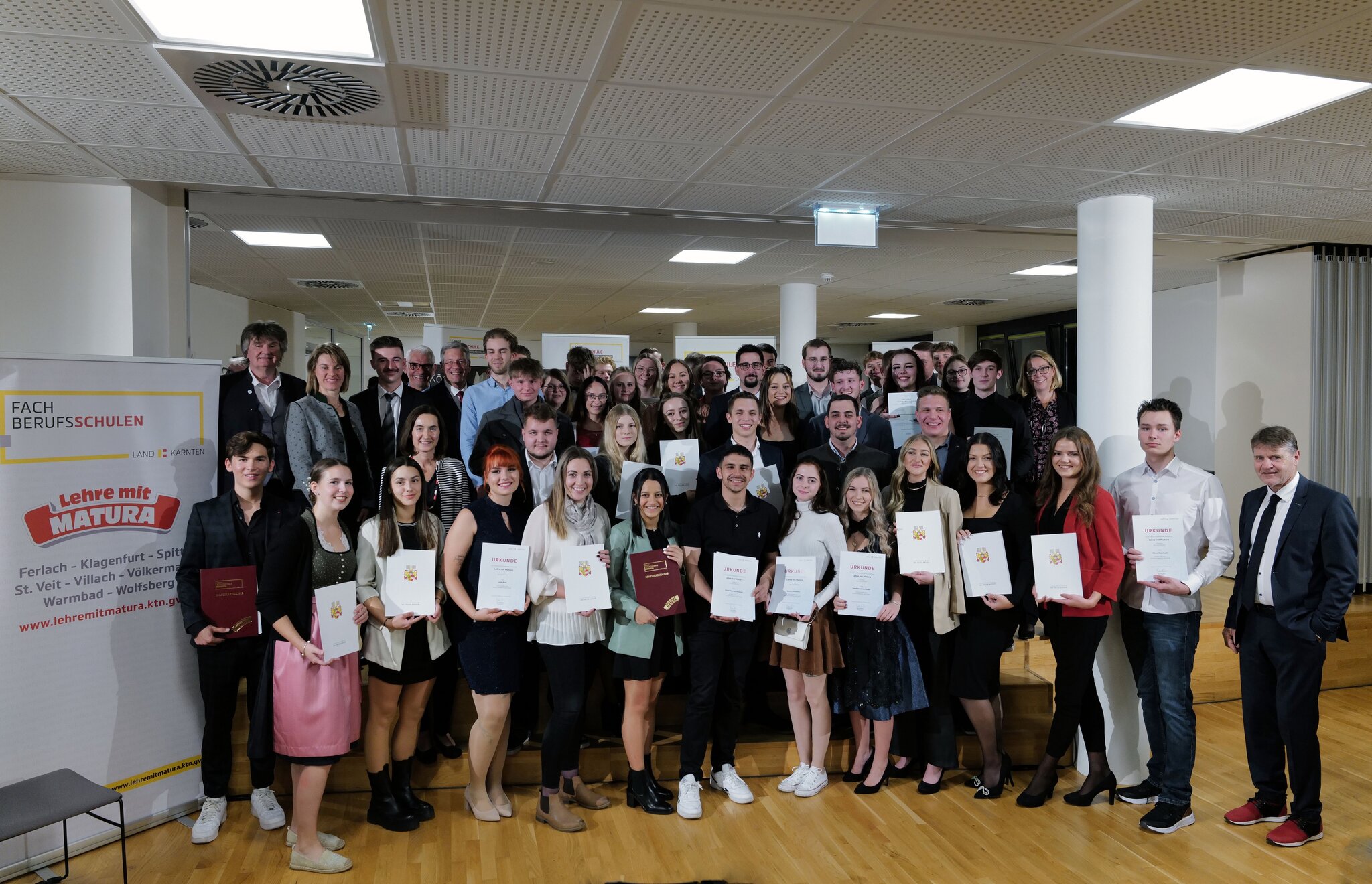 Kärnten: 88 Absolventen haben Lehre mit Matura erfolgreich ...