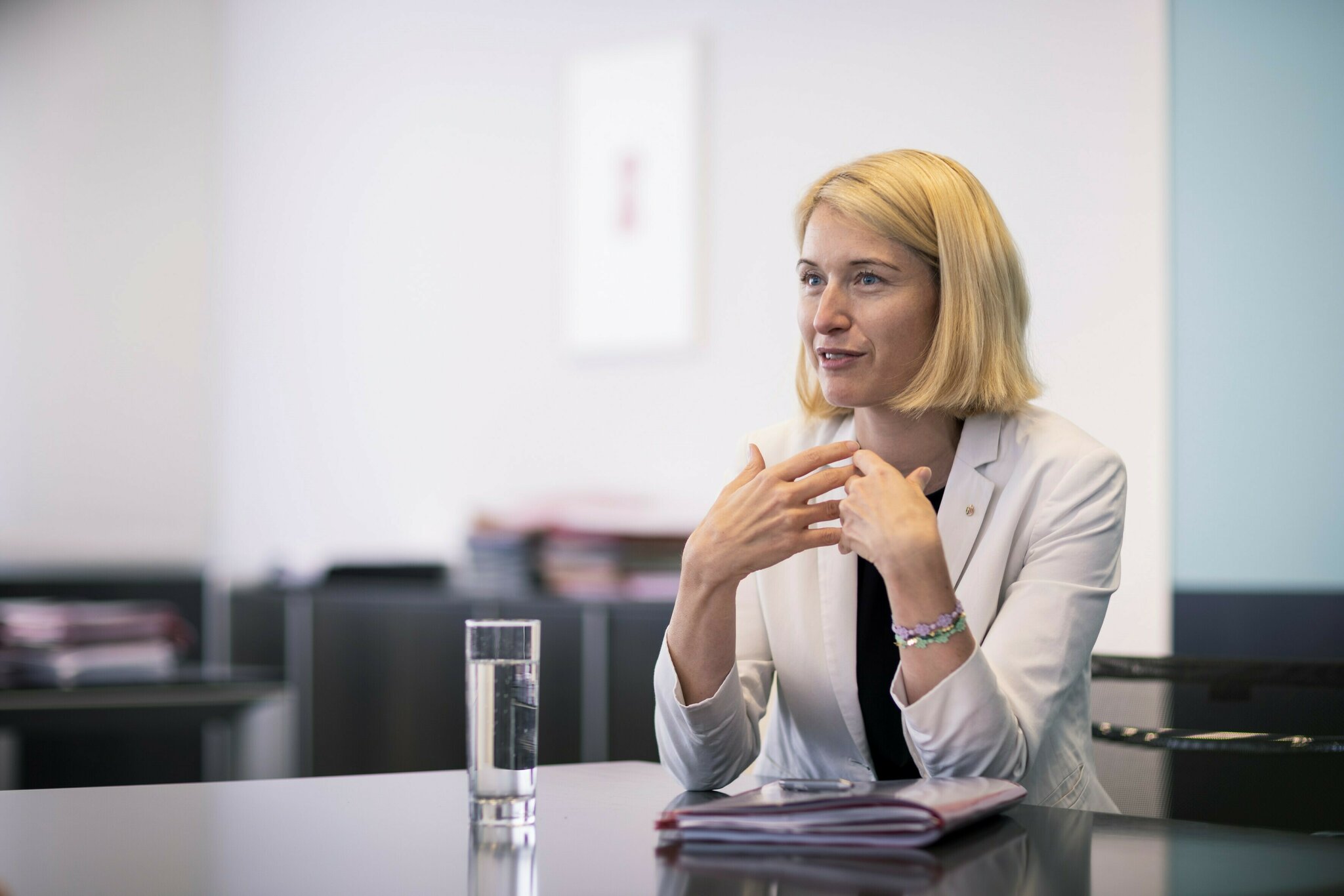 Kinderbetreuung: Haberlander kündigt Gespräche mit Gewerkschaften an ...