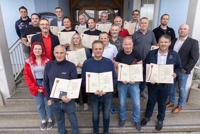 AK Burgenland: 18 langjährige Mitarbeiter bei Nikitscher geehrt - Oberwart