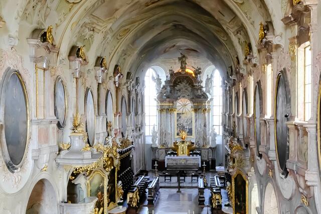 Stift Geras: Stift Geras - Liesing