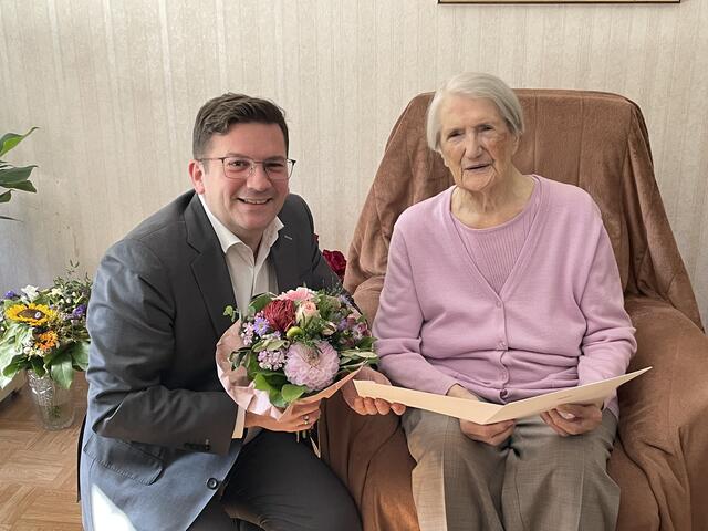 Gratulation!: Meidlingerin Maria Kolar feiert ihren 106. Geburtstag ...