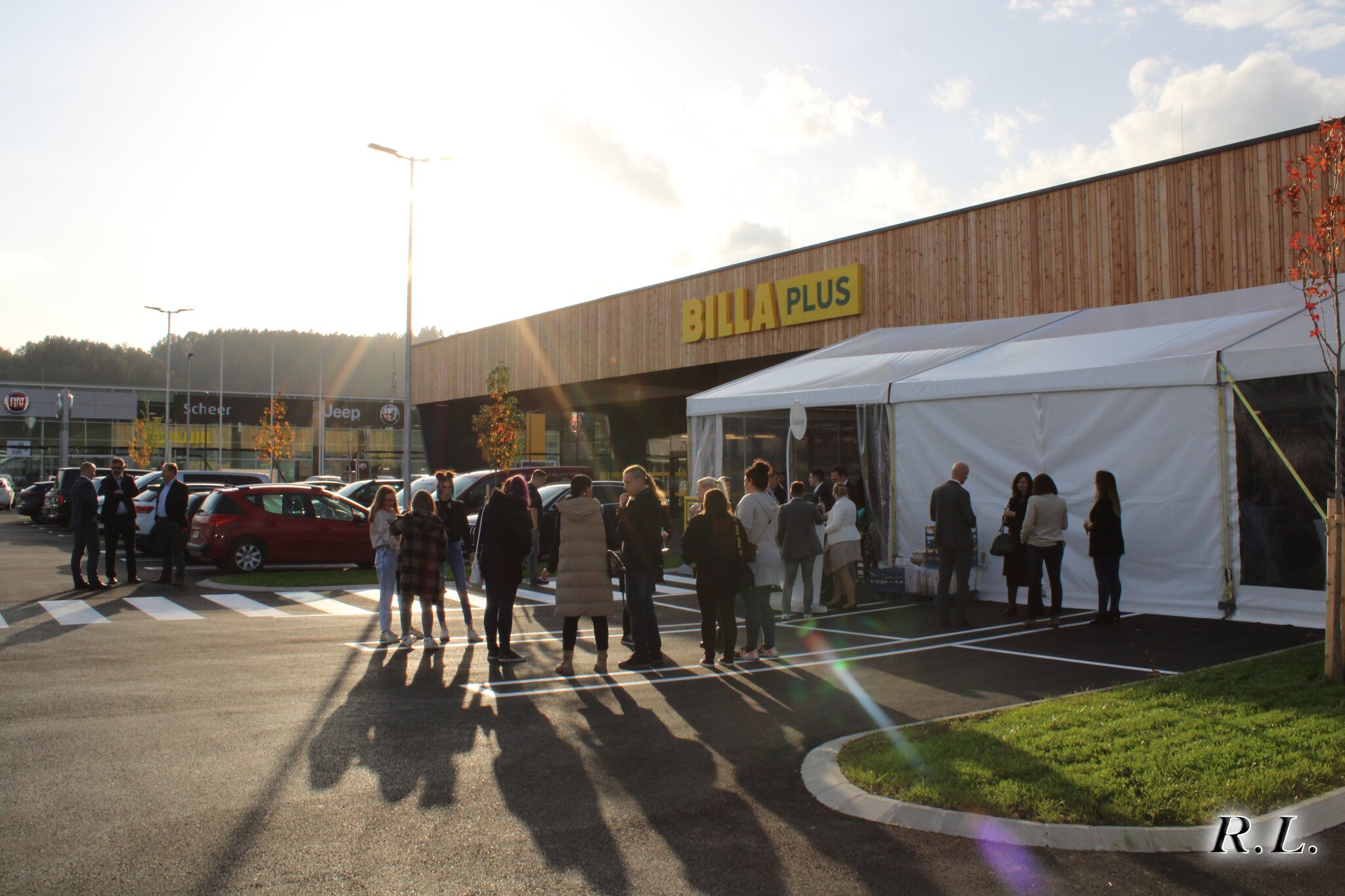 Billa Plus-Markt im Vorum: Bildergalerie: Eröffnung des neuen Billa ...