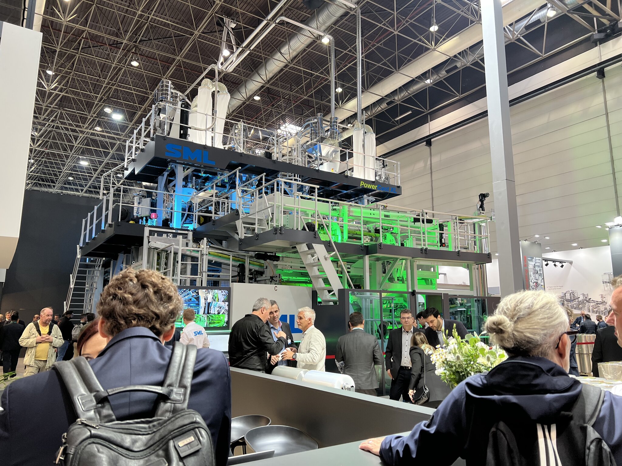 In Düsseldorf: SML präsentierte die Folienanlagen der Zukunft - Vöcklabruck