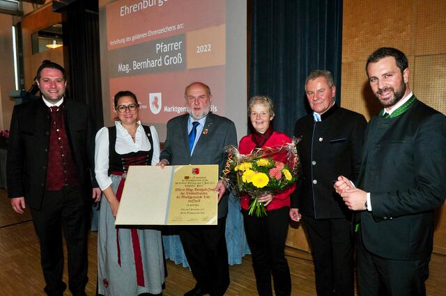 Ehrung von vier Persönlichkeiten: Ein großer und besonderer Tag in Völs ...