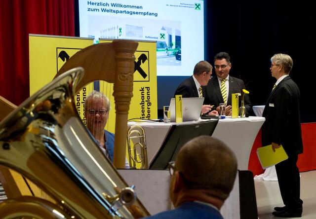 Raiffeisenbank lud ein: Weltspartagsempfang im "Grenzland" - Neunkirchen