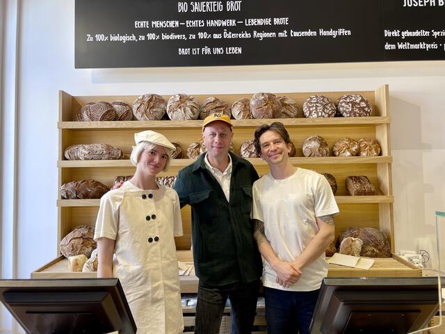 Neueröffnung: Joseph Brot eröffnet Filiale am Linzer Hauptplatz - Linz