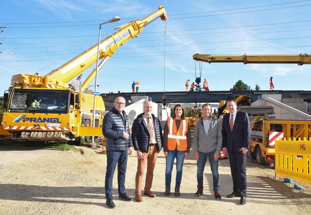 Mausloch: Brückentragwerk wurde eingesetzt - St. Pölten