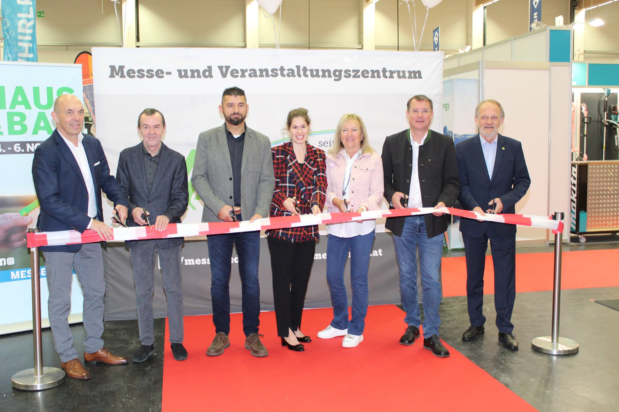 Haus & Bau in Ried: Jubiläumsmesse feierlich eröffnet - Ried