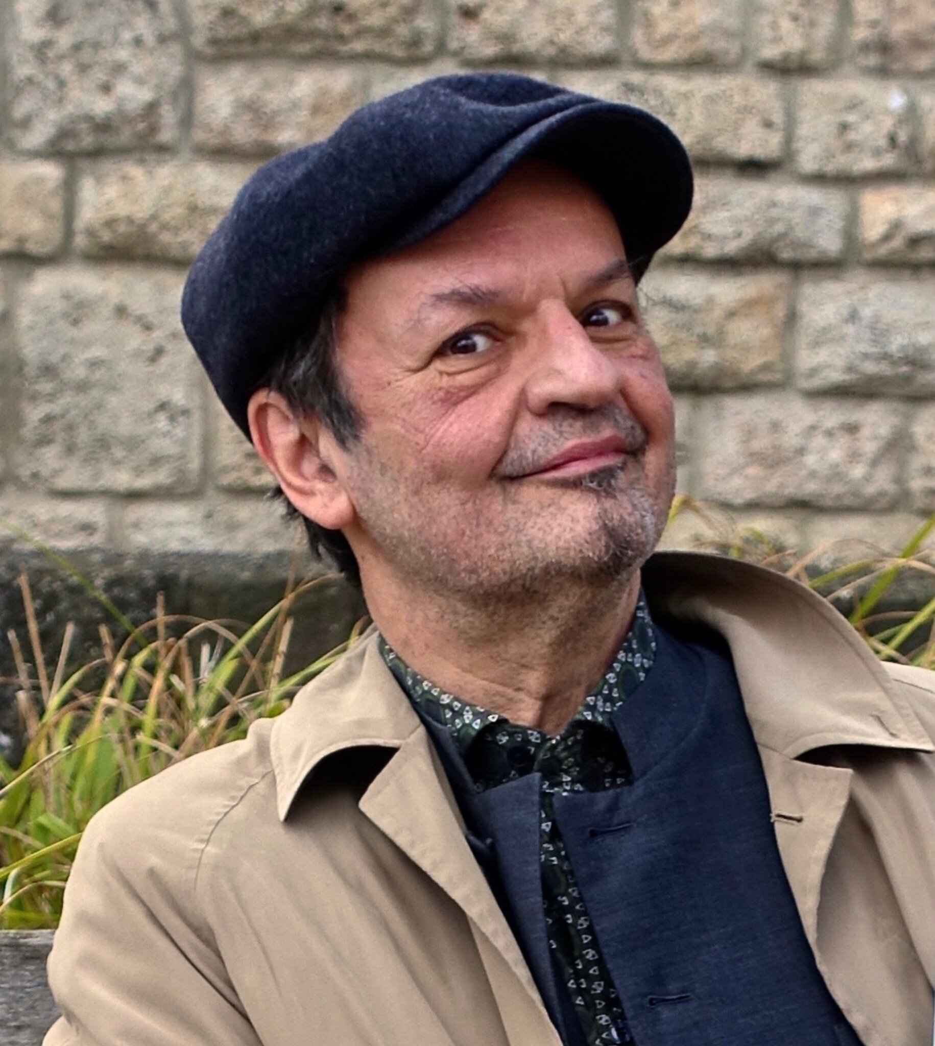 Damit wir endlich wieder was zu lachen haben:: Kabarett "Trotzdem" in ...