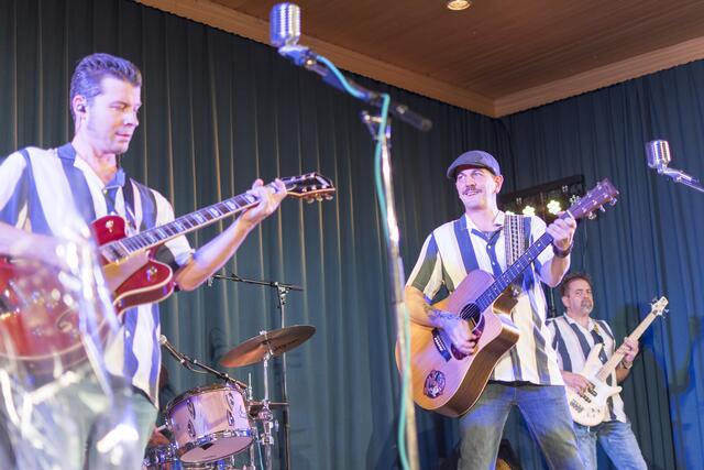Boogie & Rock'n'Roll in Strasshof: NÖ-Meister-Paare überraschen mit ...