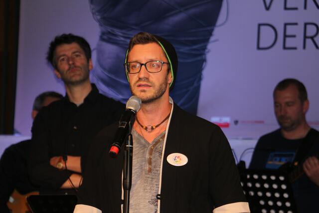 Poetry-Slam beim Menschenrechtesymposium: Definitiv gelungen: Poetry ...