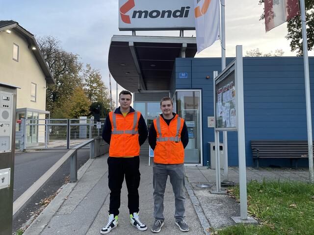 Bezirk Amstetten: Das war die Mondi Neusiedler Papernight in Hausmening ...