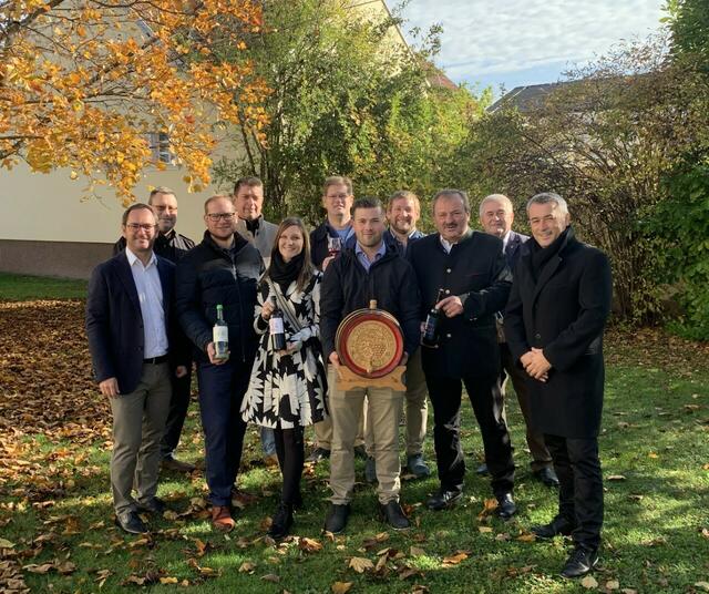 Inklusive Verkostung: Weintaufe in Raiding zelebriert - Oberpullendorf