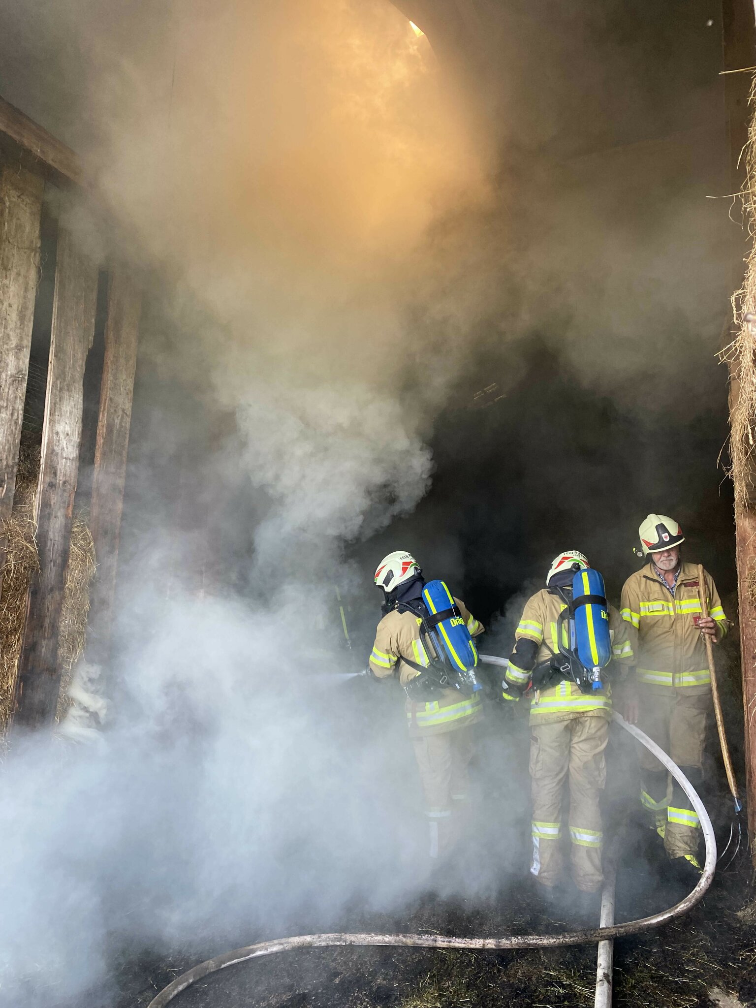 Feuer: Großeinsatz bei Brand in Ebbs - Kufstein