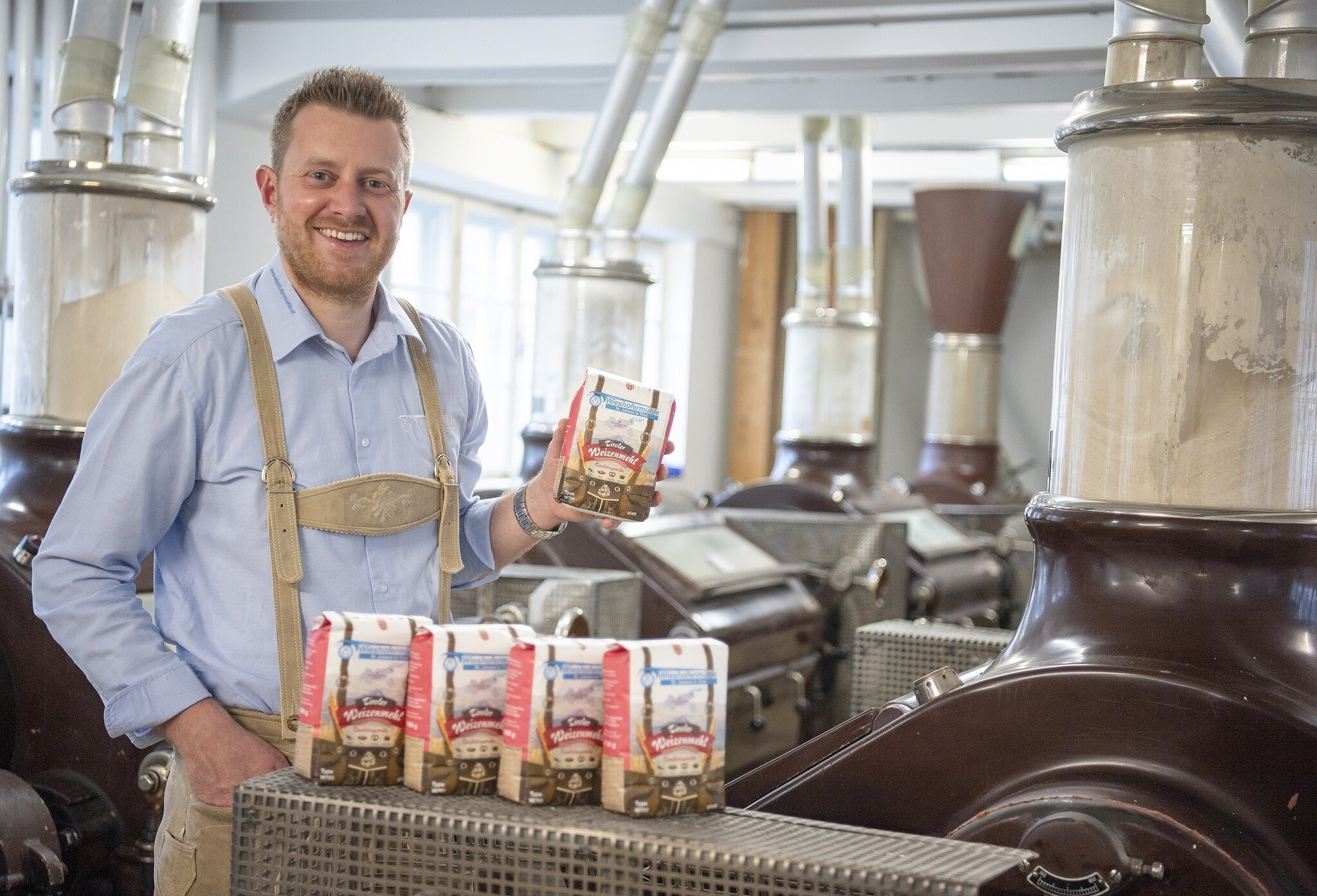 Spar: Wieshofer-Mehl ist "regionales Produkt des Monats" - Kitzbühel