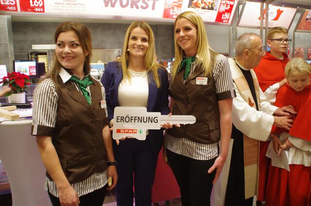 Feierliche Wiedereröffnung: Spar Markt in Obsteig modernisiert - Imst