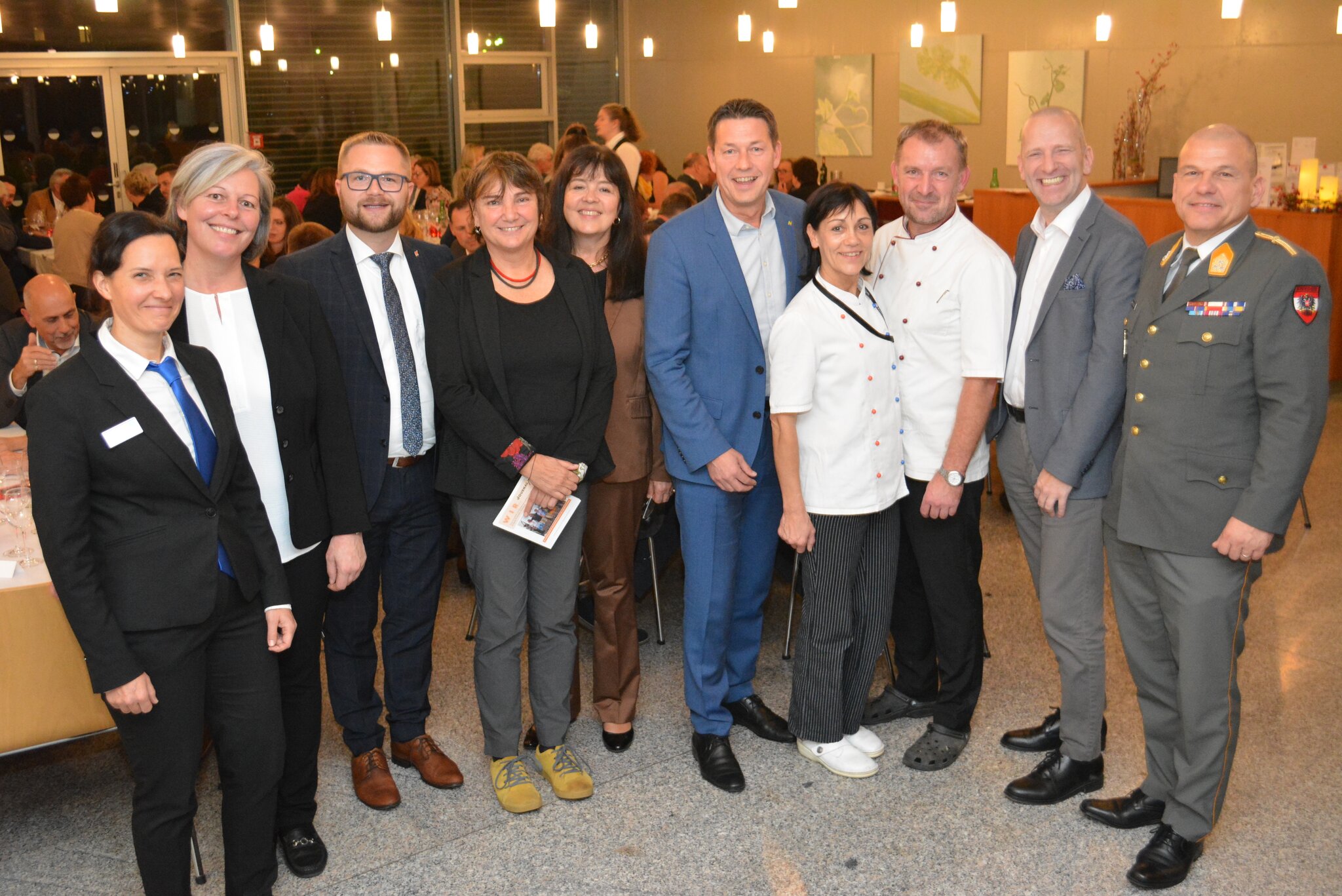 Benefiz-Gans‘l-Essen in der HLW - Mistelbach