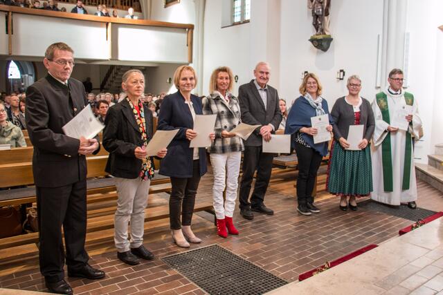 Pfarre Eggerding: Eggerdinger mit bischöflichem Wappenbrief geehrt ...