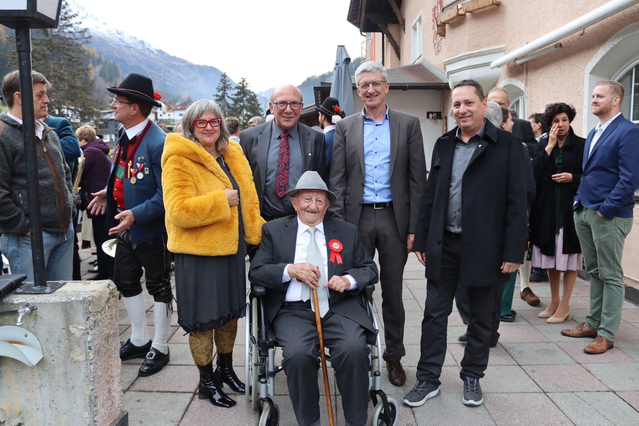 Ein besonderer Grund zum Feiern: Ältester Strenger Gemeindebürger ...