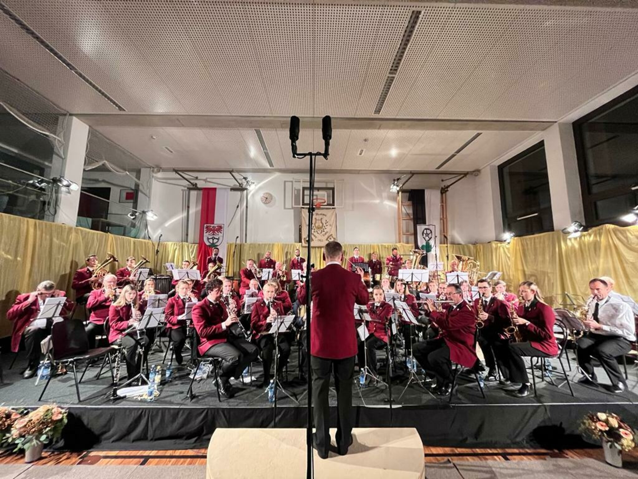 Stadtmusikkapelle: Rattenberg-Radfeld gab klassisch-"grooviges" Konzert ...