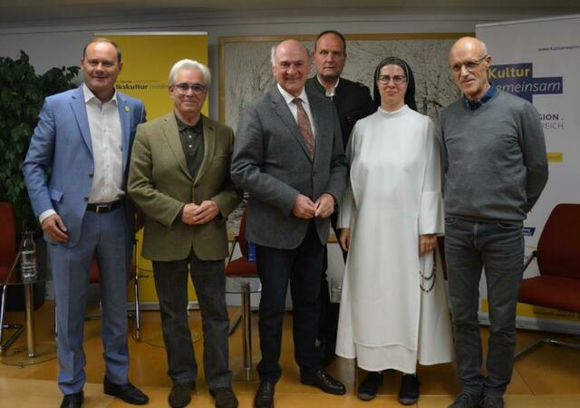 Spannendes Kamingespräch in Fischamend: Eine Diskussion am Puls der ...