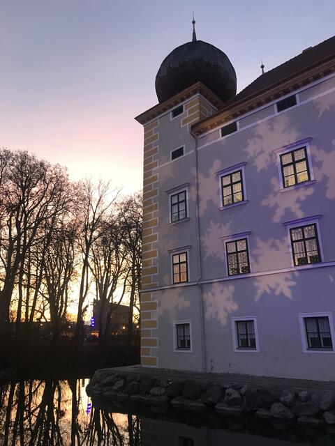 Advent im Wasserschloss: Adventmarkt Kottingbrunn mit vielen Highlights ...