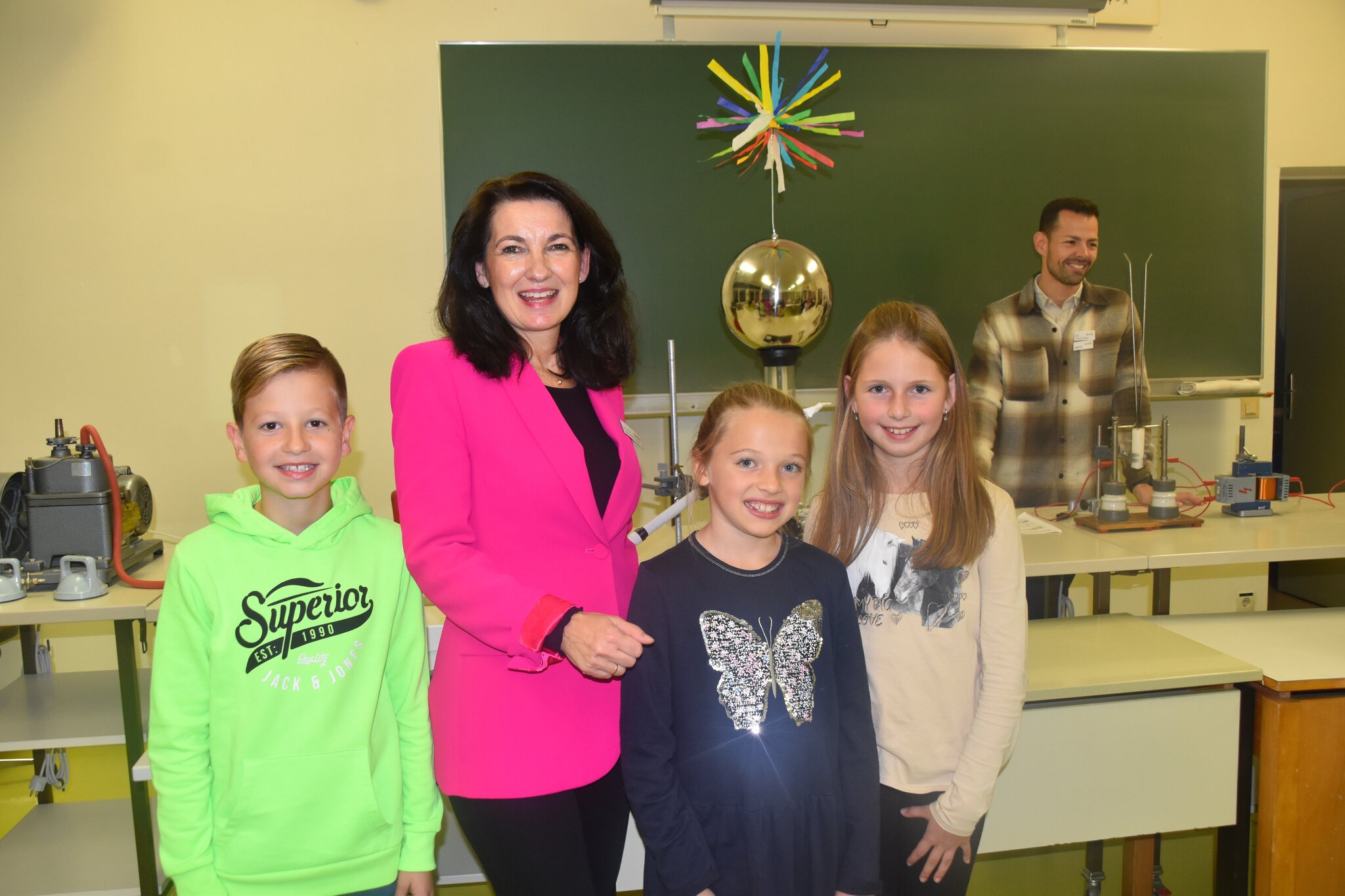 BORG Oberschützen: Tag der offenen Tür mit viel Infos, Musik und Spiel - Oberwart