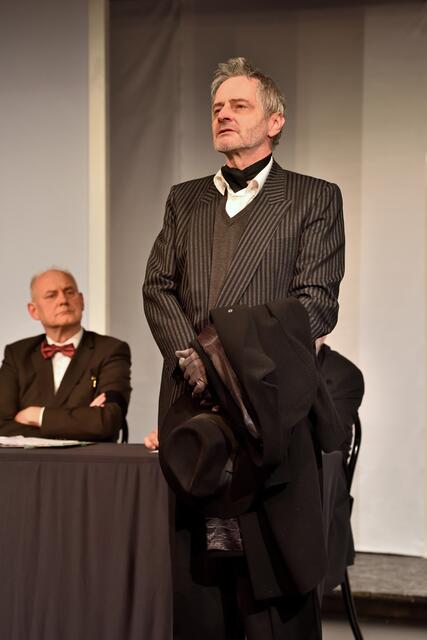 Schauspiel Scheibbs feierte Premiere: Standing Ovations für Dr ...