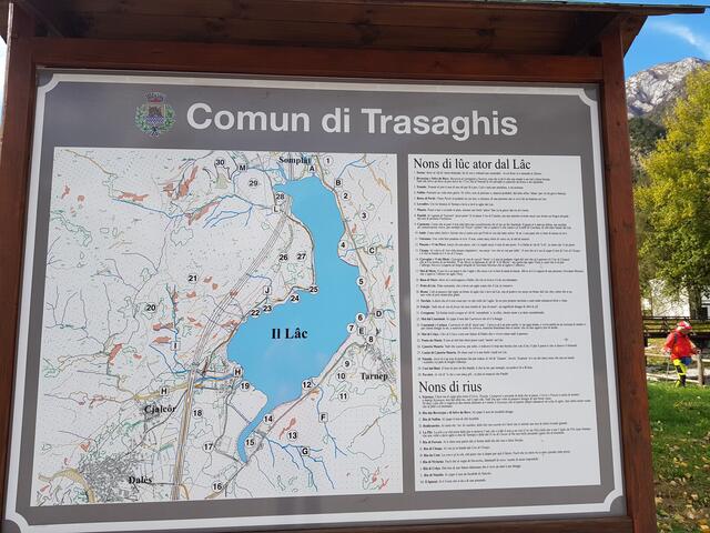 Rundweg um den Lago di Cavazzo--- ein kleines Naturparadies entdeckt ...