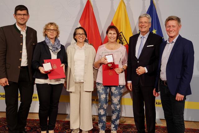 Sportverdienstzeichen: Land Kärnten ehrt St. Veiter Sportfunktionäre ...