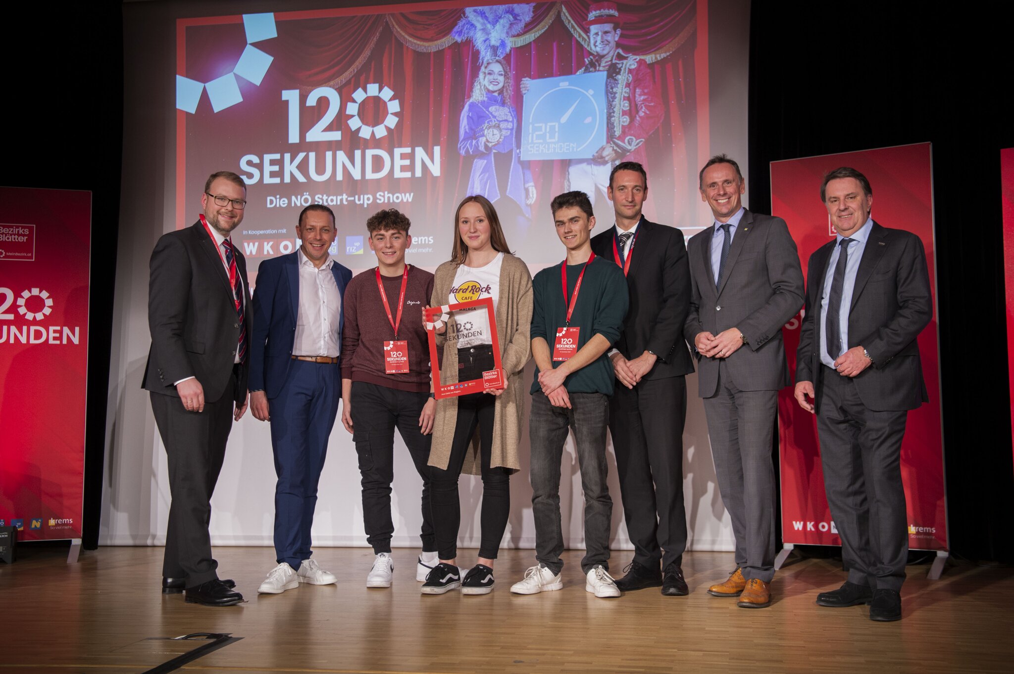 120 Sekunden: "Weintour" räumt Krems-Preis ab - Niederösterreich