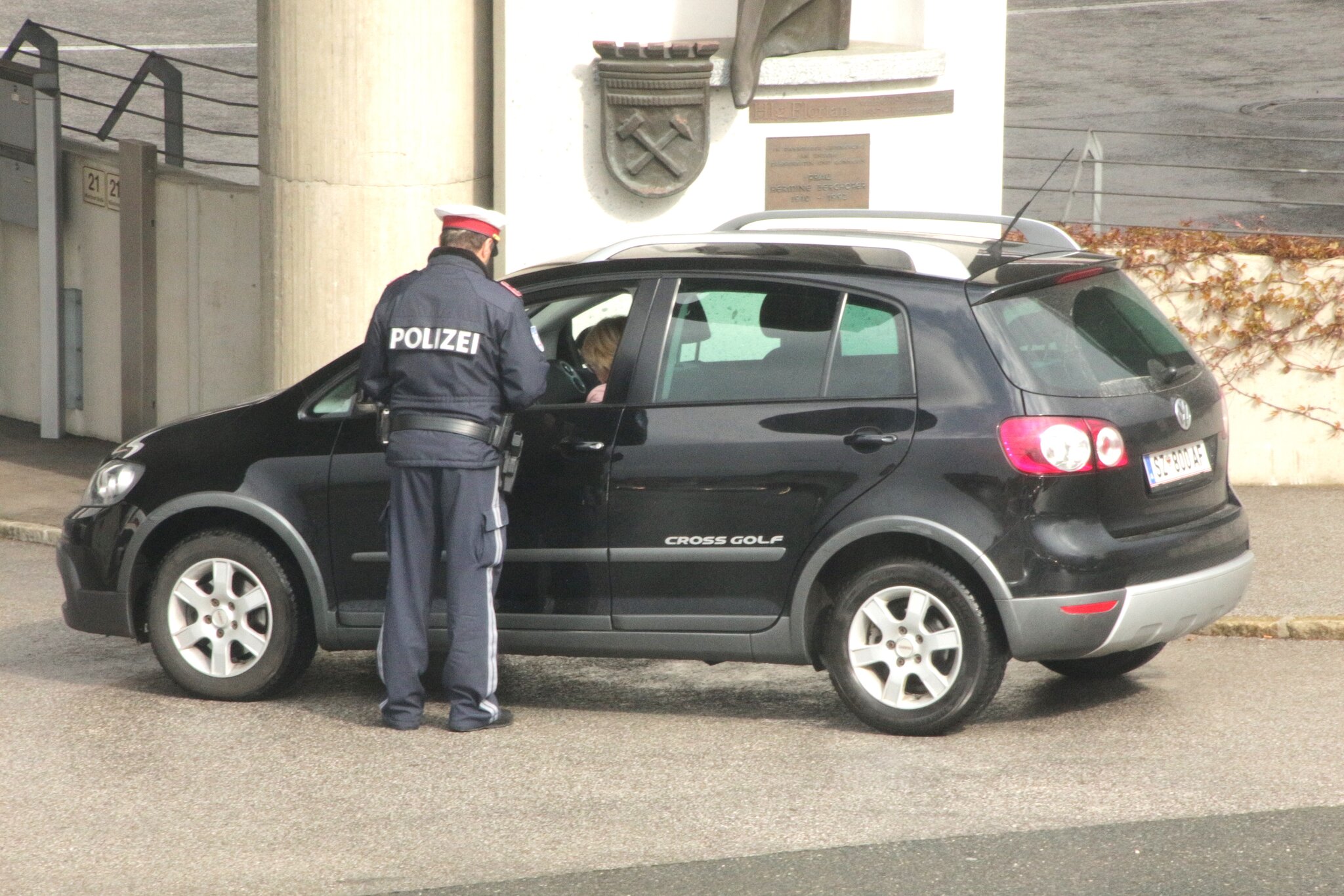 Polizei Tirol: Verstärkte Verkehrskontrollen in der Adventszeit - Tirol